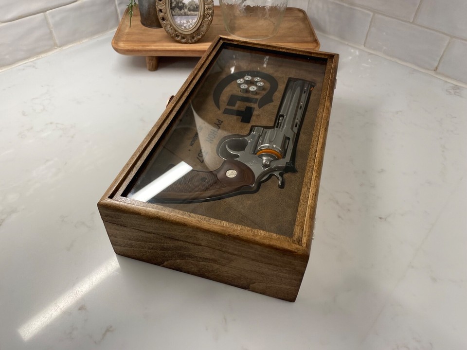 Colt Python Presentation Case Laser Engraved Lid and Interior Maple 6 ...