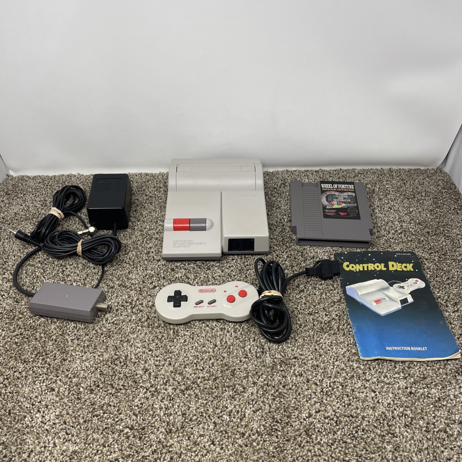 Nintendo NES Top Loader NES 101 Console Bundle W/ Dog Bone Controller ...