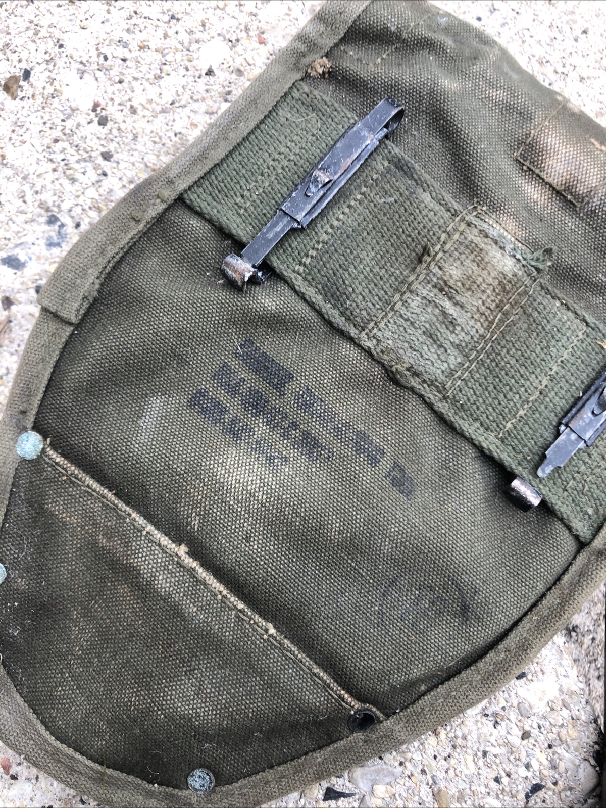 Viet nam war SHOVEL e tool with pick 1967 dated us military orig USGI ...