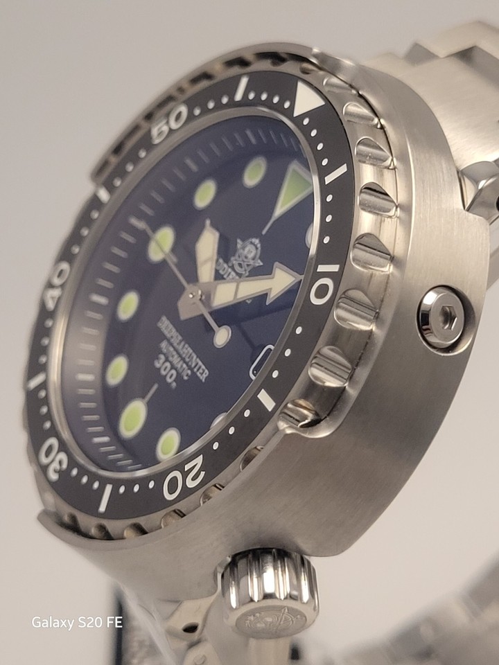 Mens Luxury Black Divers Watch 300m WR NH35 (SEIKO TMI) Automatic ...