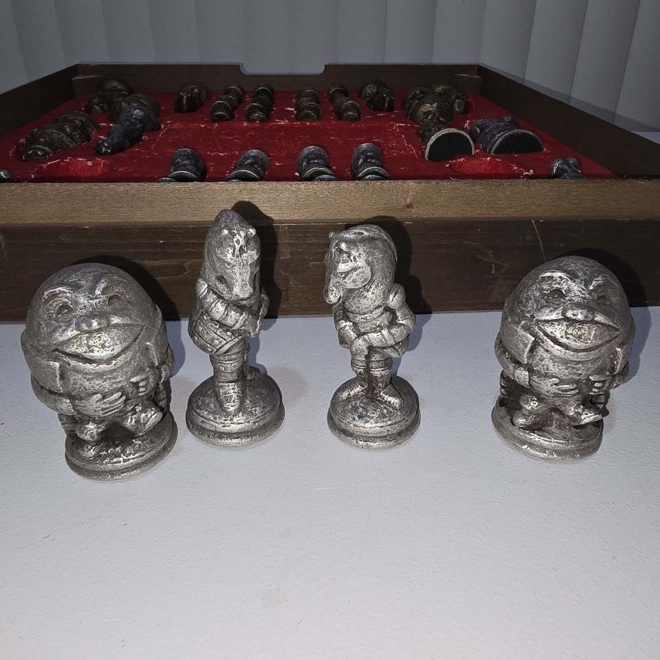 Alcoa Vintage 1970 Alice In Wonderland Rare Chess Set | eBay