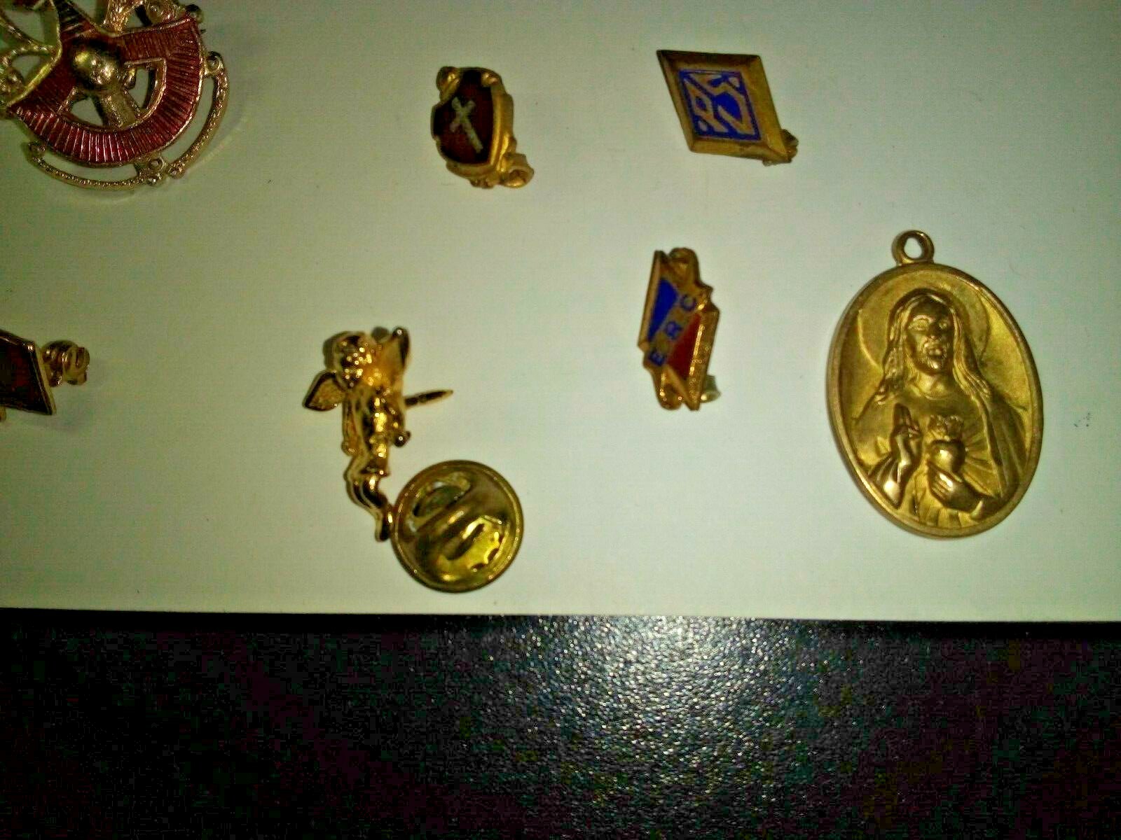 Mixture Of Antique Church Lapel Pins all made in USA - Gem