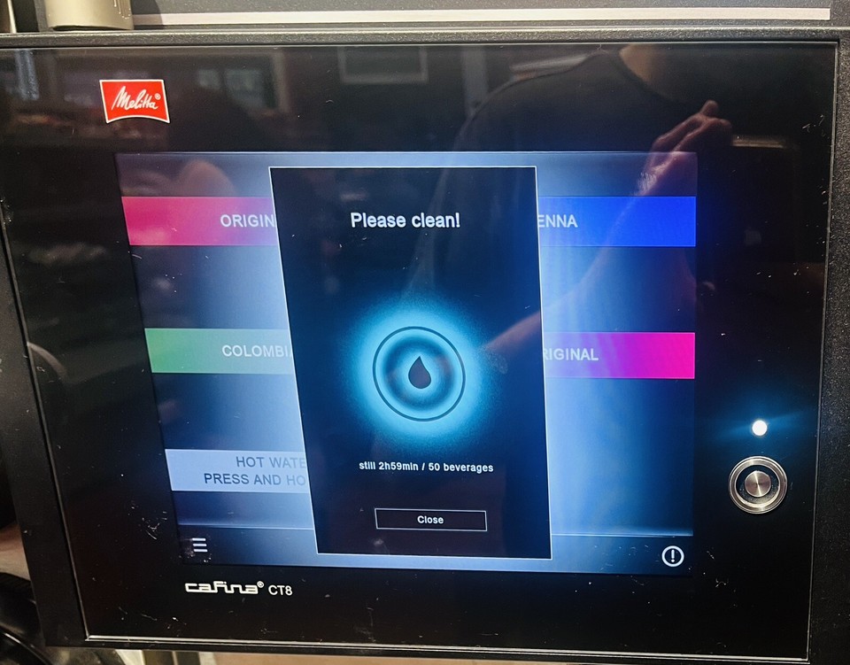 Melitta CT8 Automatic Coffee Machine with Four built in grinders New In ...