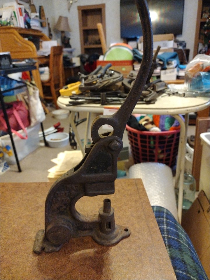 VINTAGE 1900 CAST IRON PONY HAND RIVET PRESS LEATHER TOOL | eBay