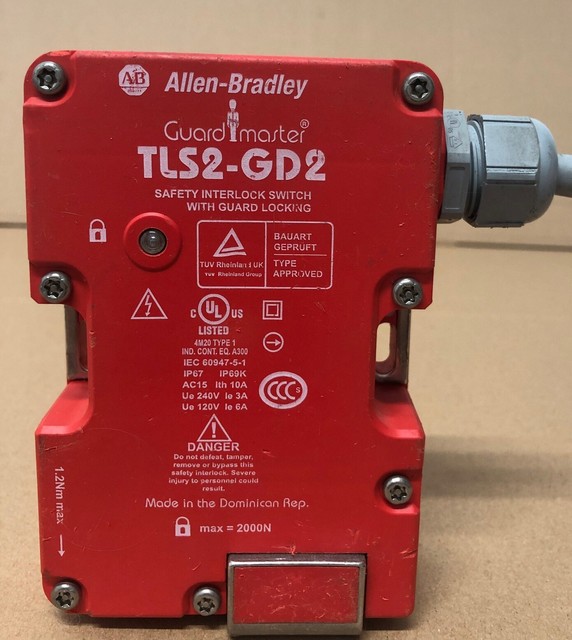 Allen Bradley / Guard Master TLS2-GD2 Safety Switch PN: 440G-T27127 E ...