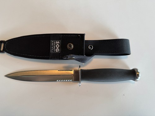 Very Early SOG Desert Dagger Specialty Knife with Sheath Seki Japan ...