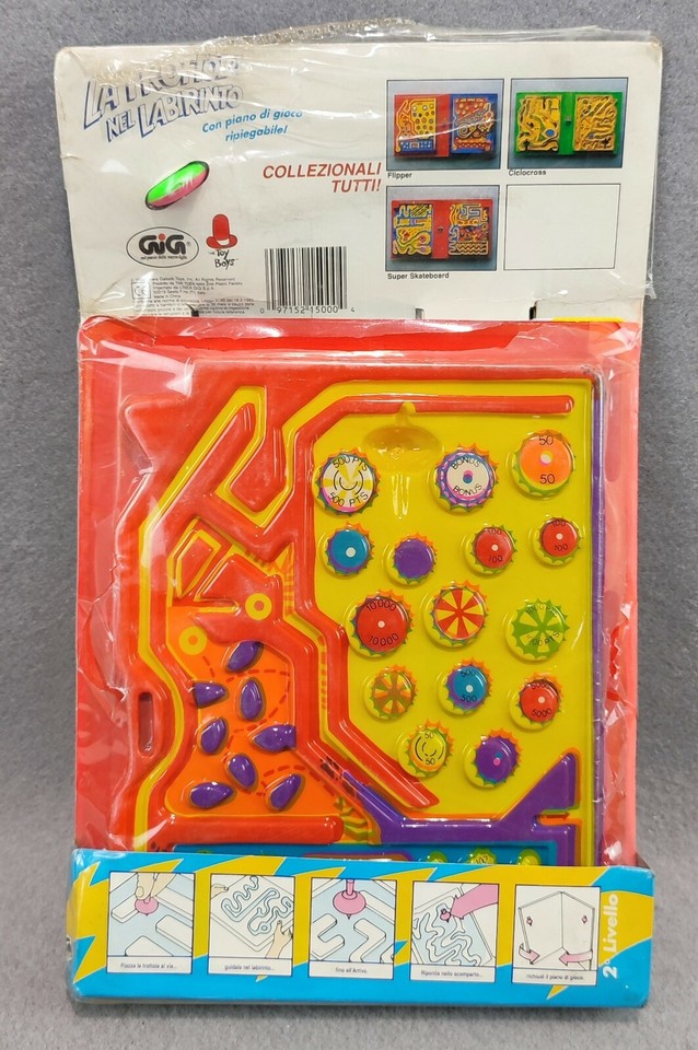 The Spinning Top In The Galoob Labyrinth Gig New Skill Game 1990 No ...