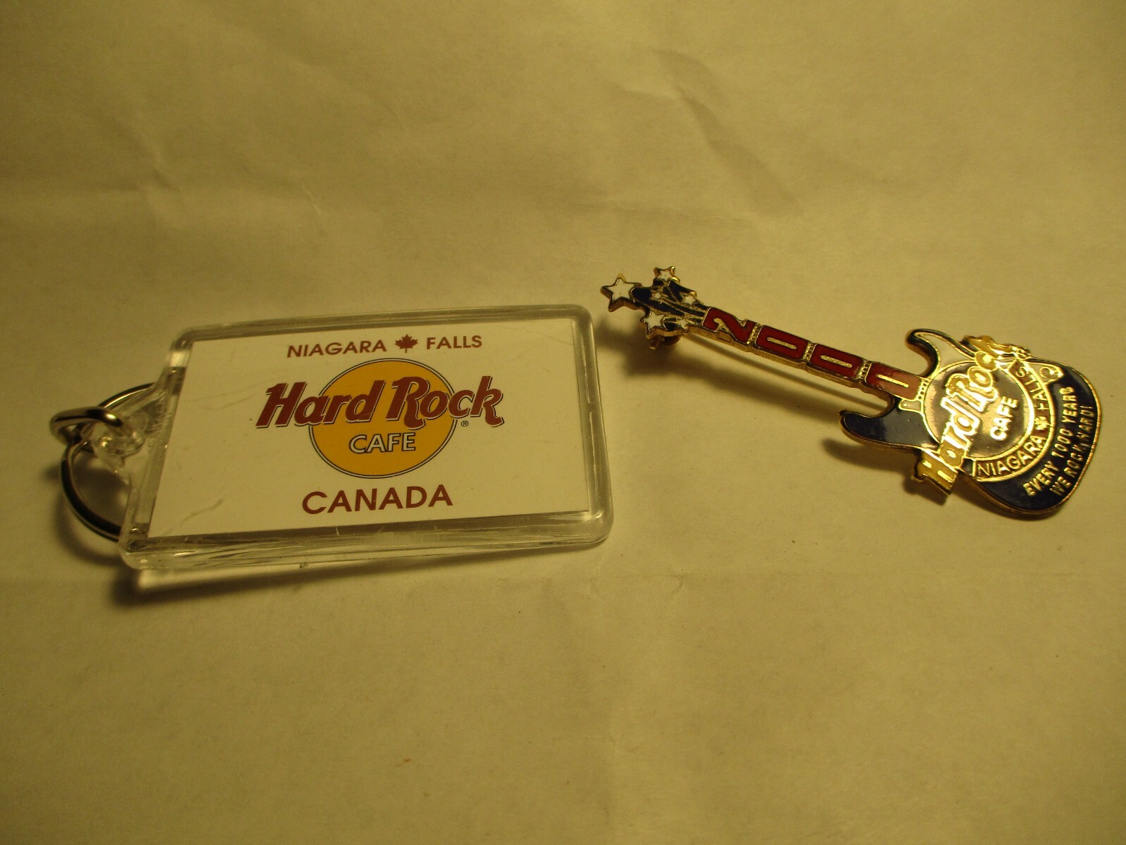 (2) Hard Rock Cafe Niagara Falls CANADA ~ Lucite Keychain & 2000 GUITAR ...