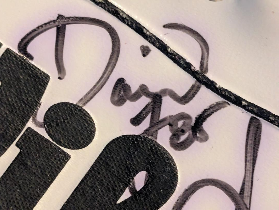 2004 NY Giants Autograph Ball, Eli Manning (Rookie), Michael Strahan ...