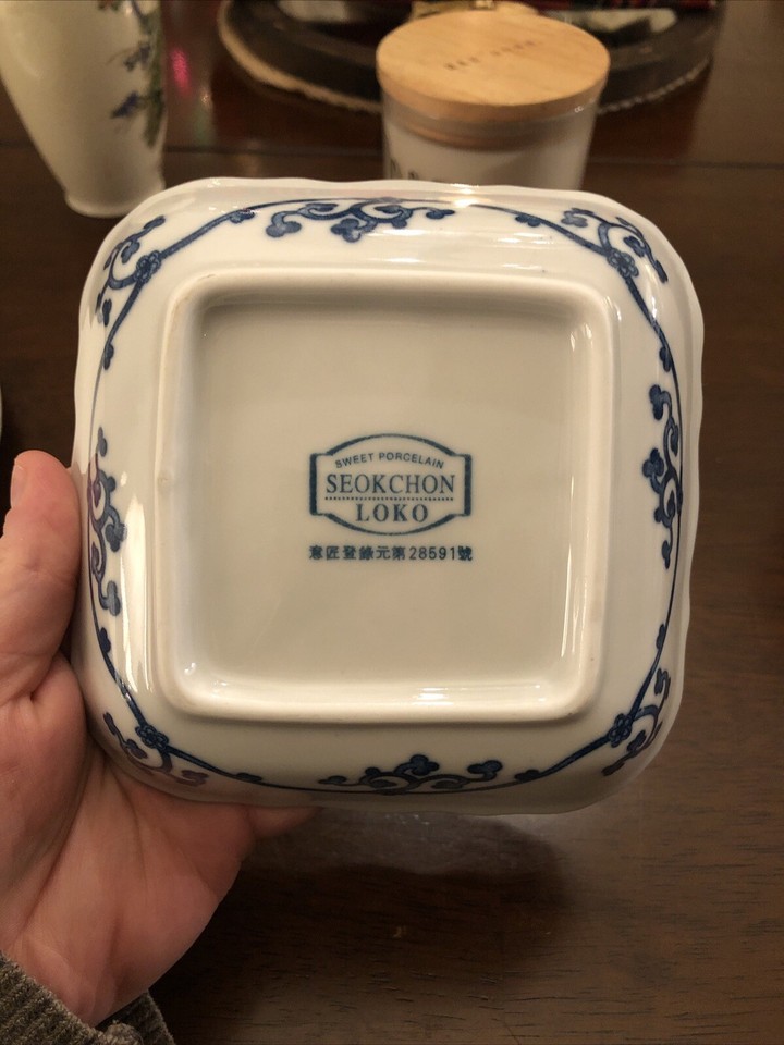 Sweet Porcelain Seokchon Loko Trinket dish Made In Japan blue Scroll ...