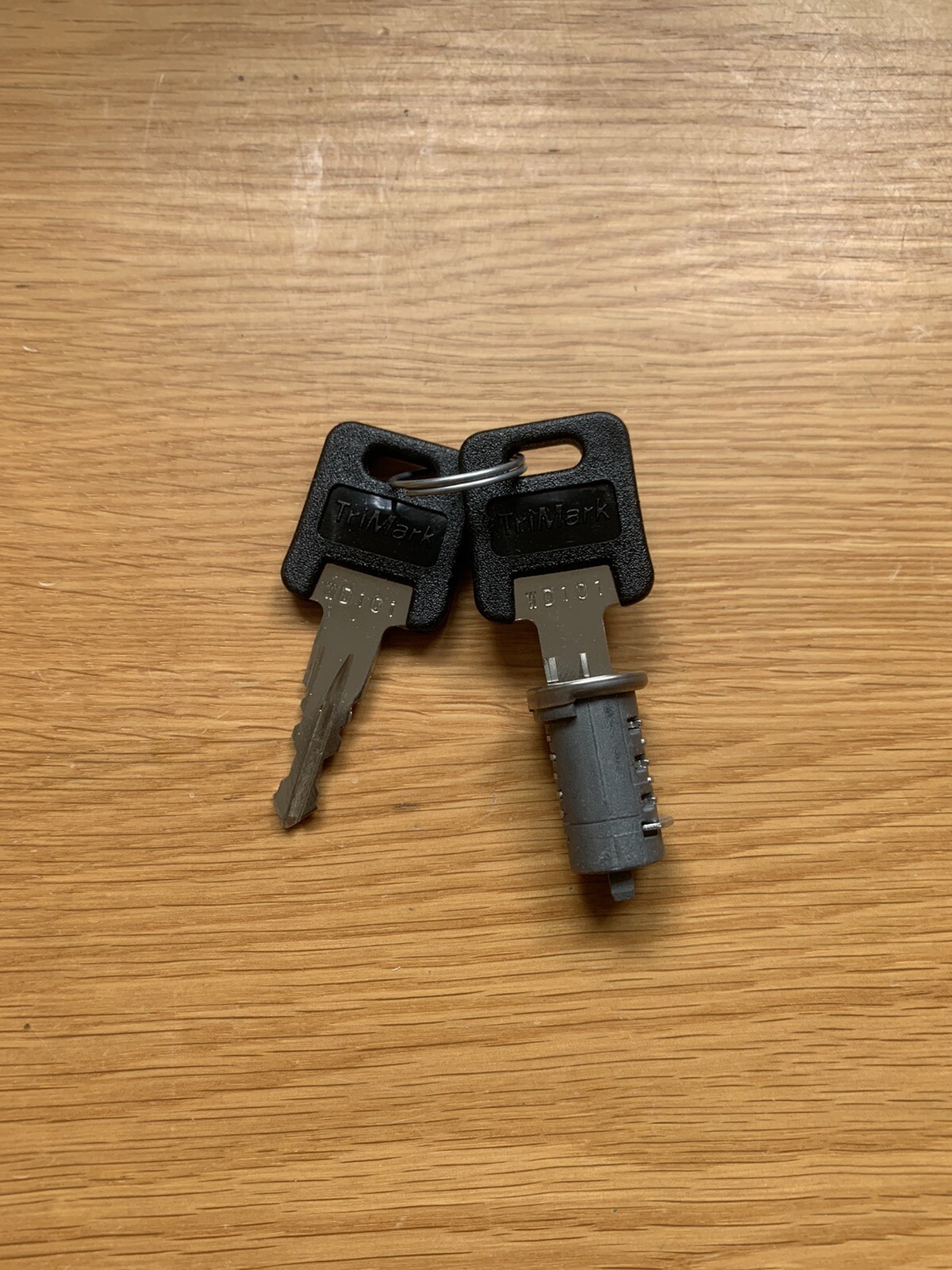 Caraloc WD Barrel Lock Short Tang Complete With 2 Keys Caravan ...