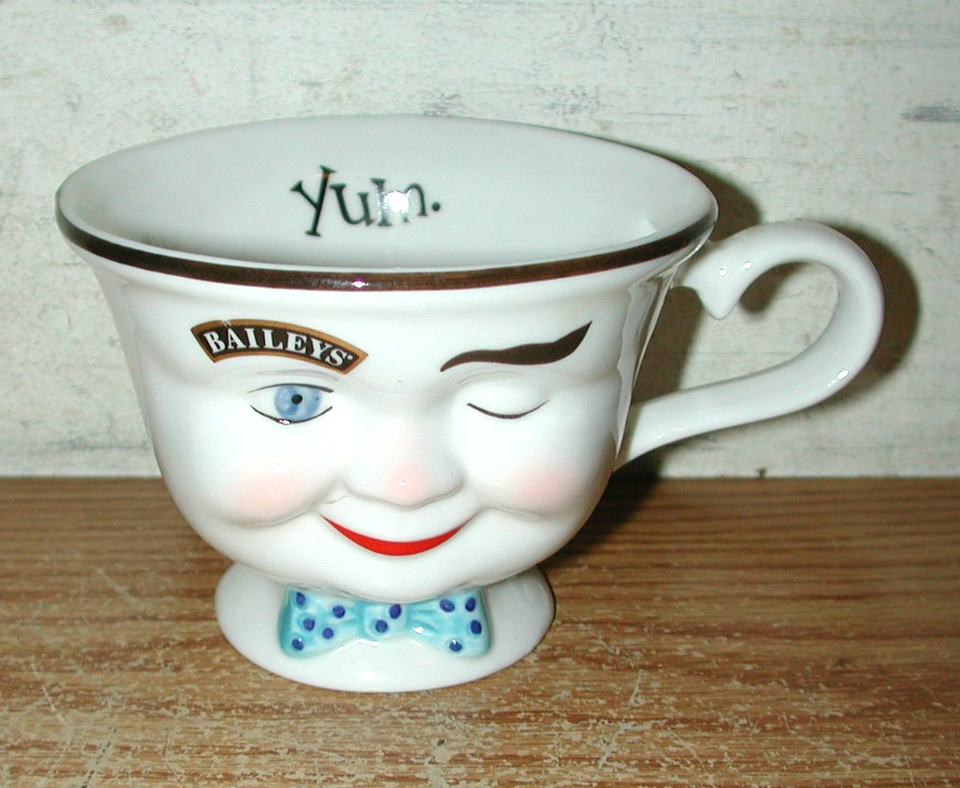 1996 BAILEY'S HIS AND HERS YUM WINKING IRISH CREAM COFFEE CUPS MUGS LOT ...