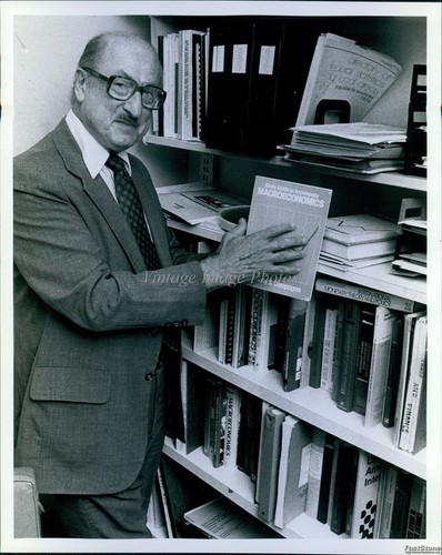 1982 Miami Florida Anthony Campagna Economist 8X10 Historic Vintage ...