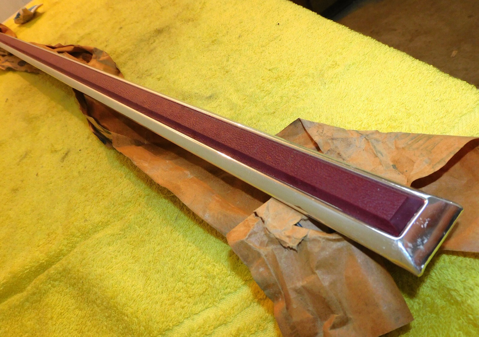 1978 1979 1980 Lincoln Versailles NOS RED LH FRONT FENDER OUTSIDE UPPER ...