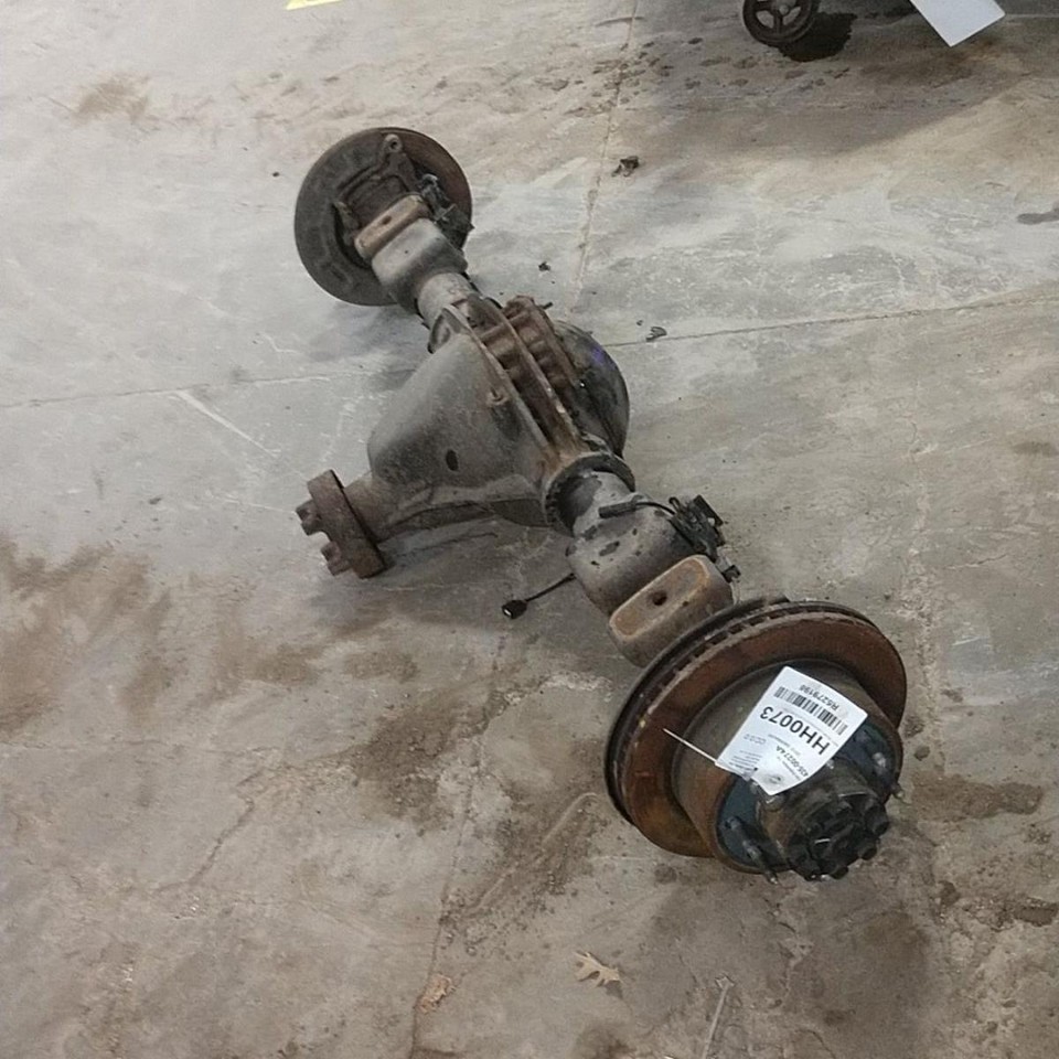 Rear Axle For Sierra 2500 Pickup Assy Rear Locking 3.73 GT4 G80 103K | eBay