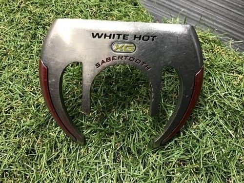 Odyssey White Hot XG Sabertooth WHITE HOT XG SABERTOOTH 34 inches ...