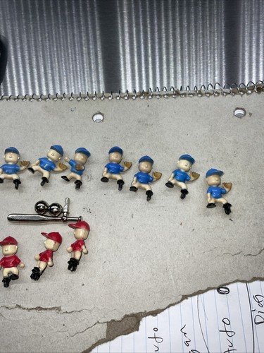 SHARPER IMAGE PERFECT PITCH TABLE TOP TABLETOP BASEBALL MAGNETIC NOT ...