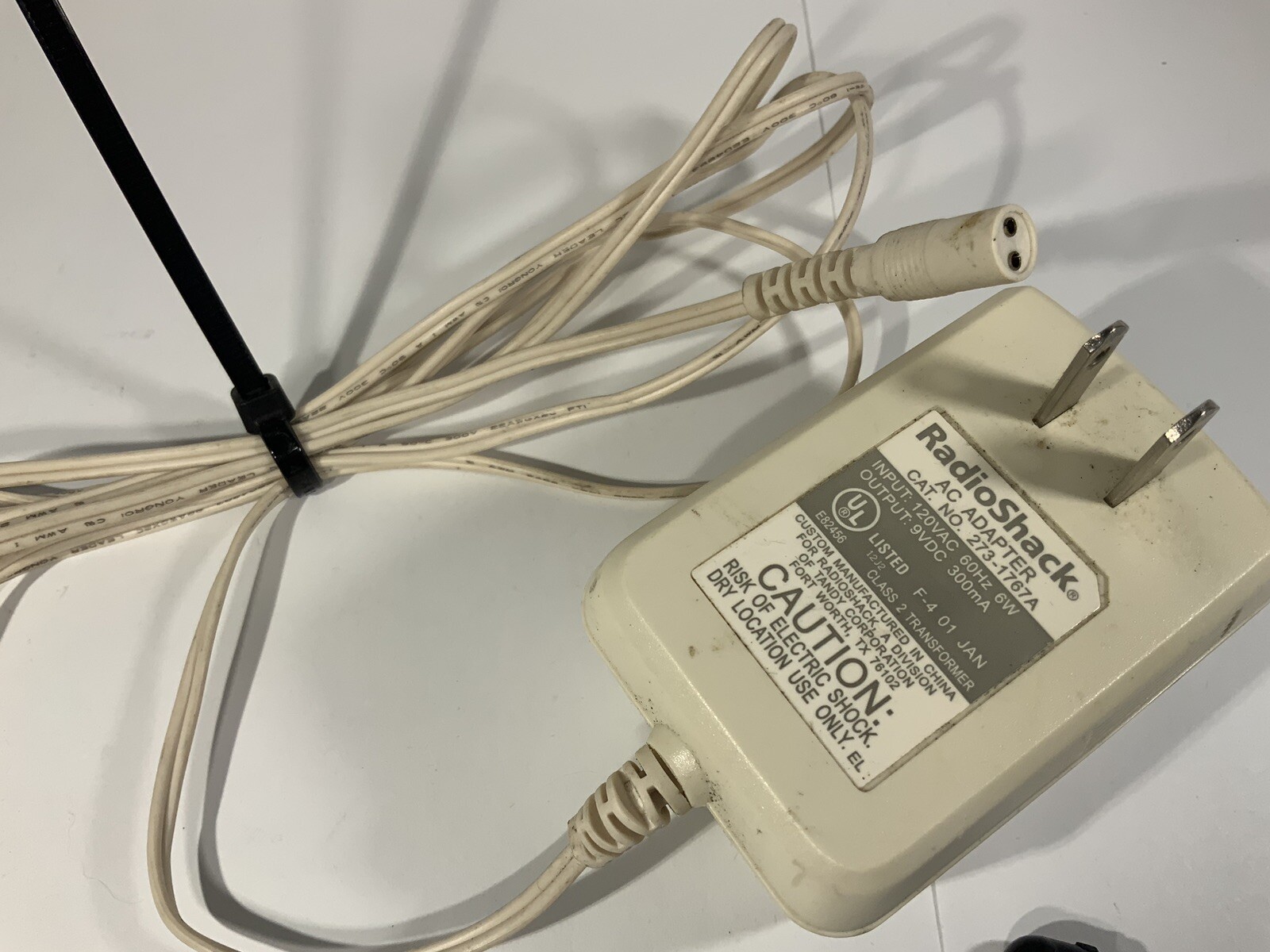 Radio Shack Scanner AC Adapter Power Supply 120VAC - 9VDC 300mA 273 ...