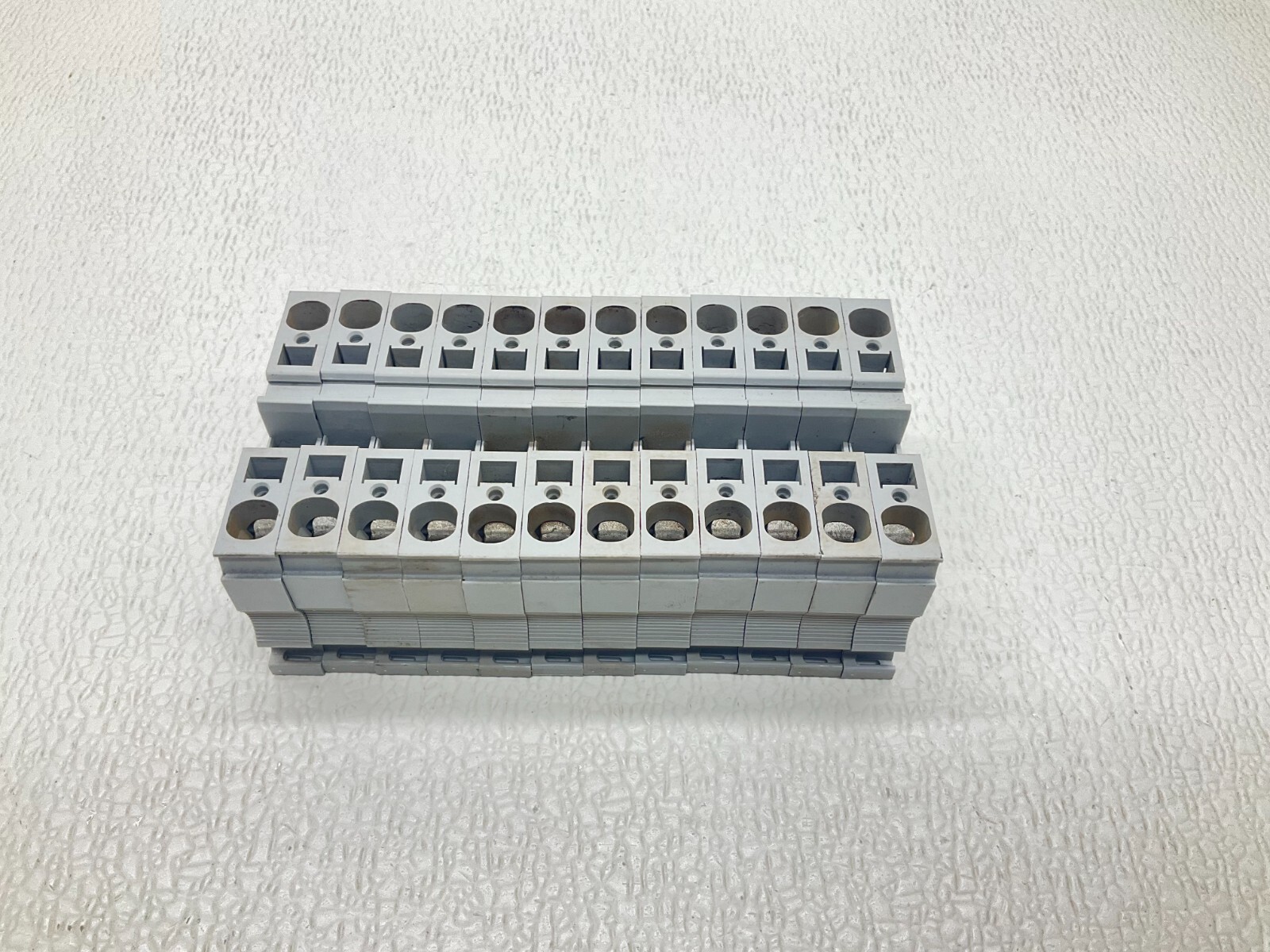 Phoenix Contact ST16 Gray Grey Wire Terminal ST 16 Lot of 12 (TSC) | eBay