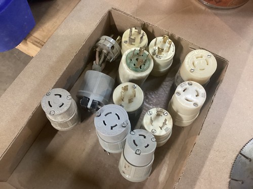 3 Phase Plug Outlets, Some Just 3 Prong ,250 Volt t | eBay