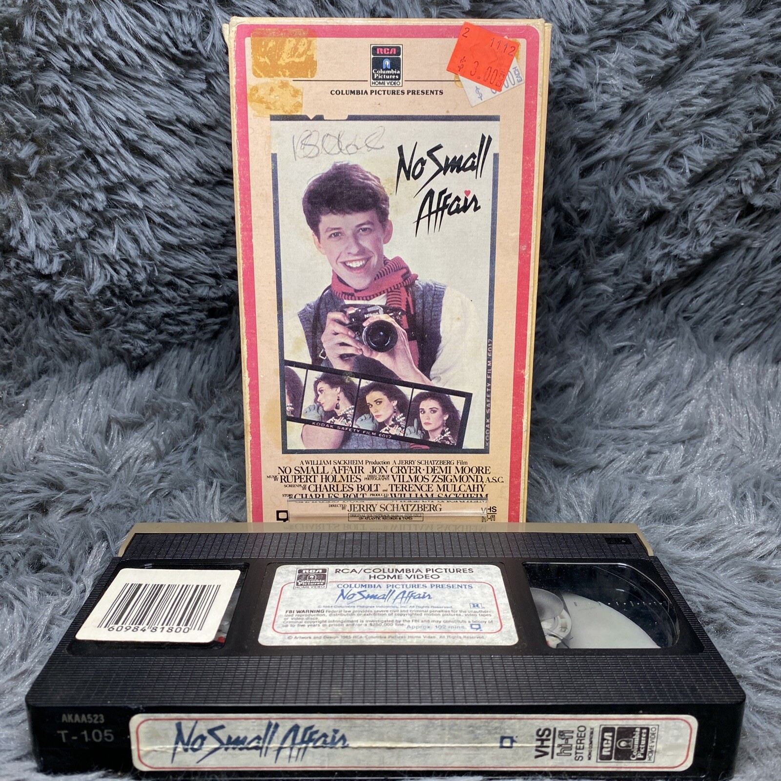 No Small Affair VHS Tape 1984 1st Print RCA Columbia Demi Moore Jon ...