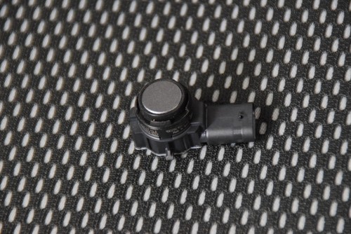 Original VW Passat B8 Einparksensor PDC 3Q0919275B Indium Grau Metallic ...