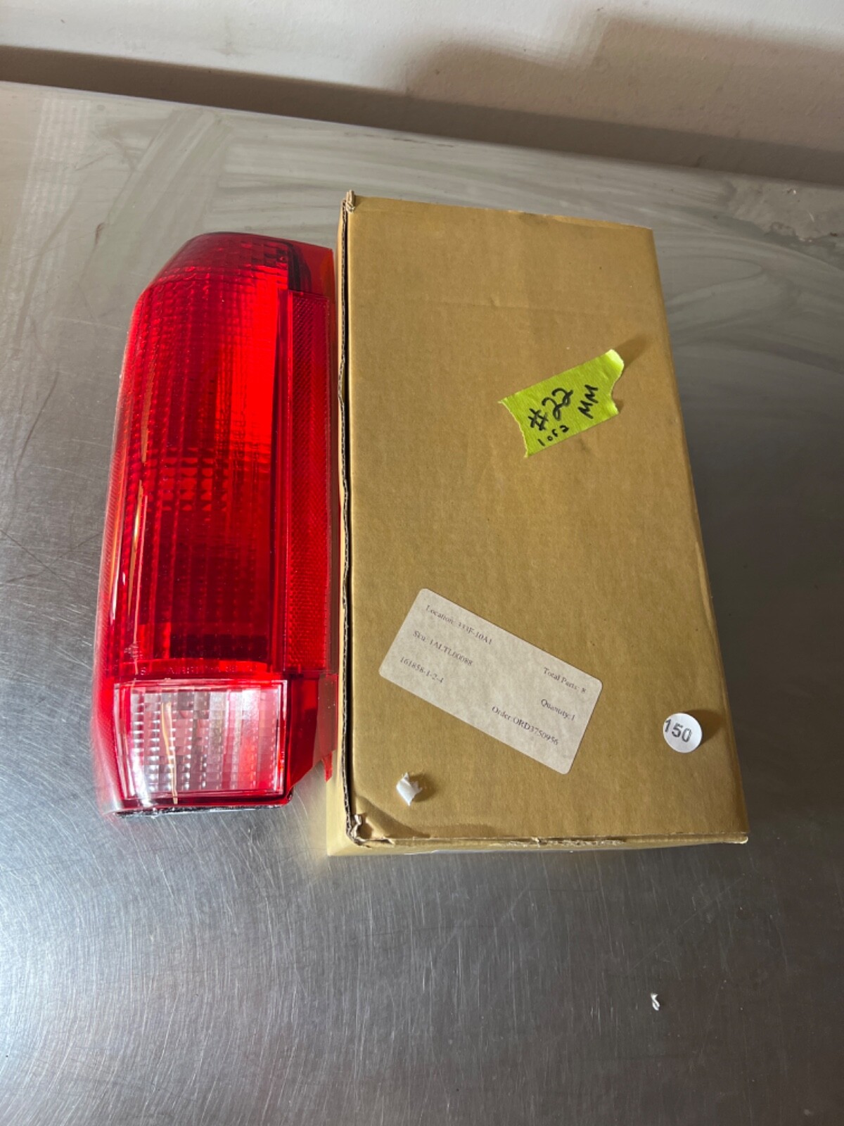 NEW Eagle Eyes FR111-U000L Ford Driver Side Rear Lamp Lens & Housing ...