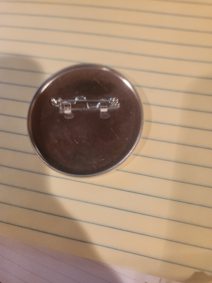 D.A.R.E. DARE TO RESIST DRUGS SCHOOL POLICE PARENTS PIN Vintage | eBay