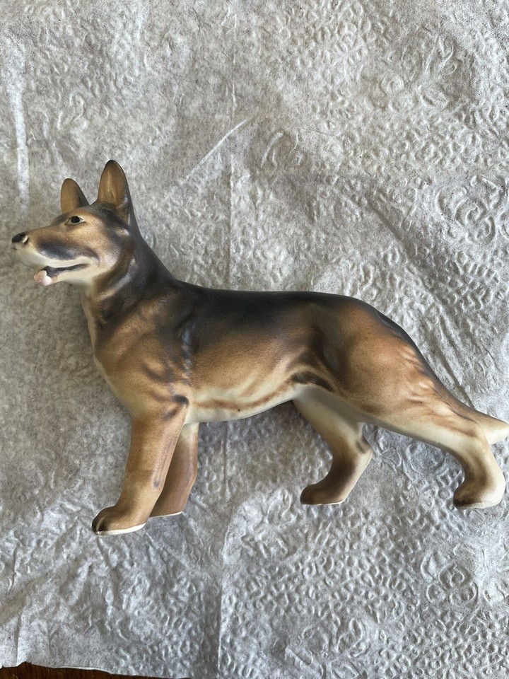 Vintage Ceramic German Shepherd Dog Figurine Made In Japan 4”-5” Long ...