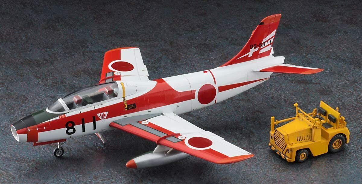 Hasegawa 1/72 Scale J.A.S.D.F. Fuji T-1A/B w/Tractor Plastic Model Kit ...