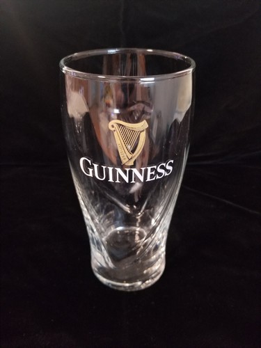 Guinness: Gold Harp Graphic - Beer Drinking Glass Unique Shape - 6-3/4 ...