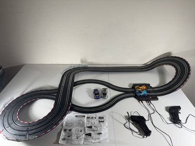 Soba 1/43 SLOT CAR TRACK RACING 4 CARS 30 PCS TRACK ,Missing Some ...