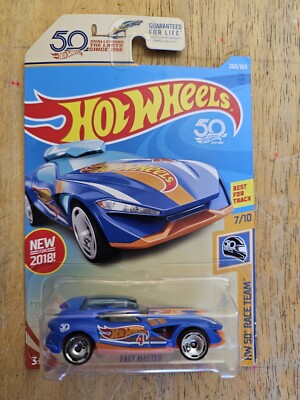 Hot Wheels Fast Master 2017 HW 50 Race Team Short Card 7/10 H9 | eBay