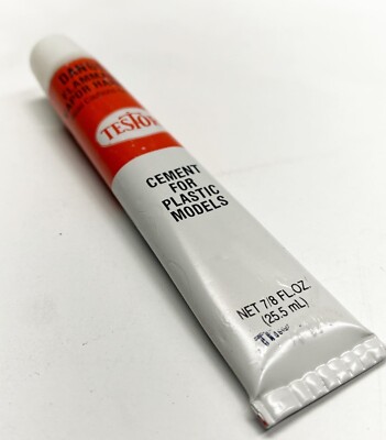 VINTAGE 1979-80 Testors Model Kit CEMENT GLUE ~ 7/8 FL OZ Tube Cars ...