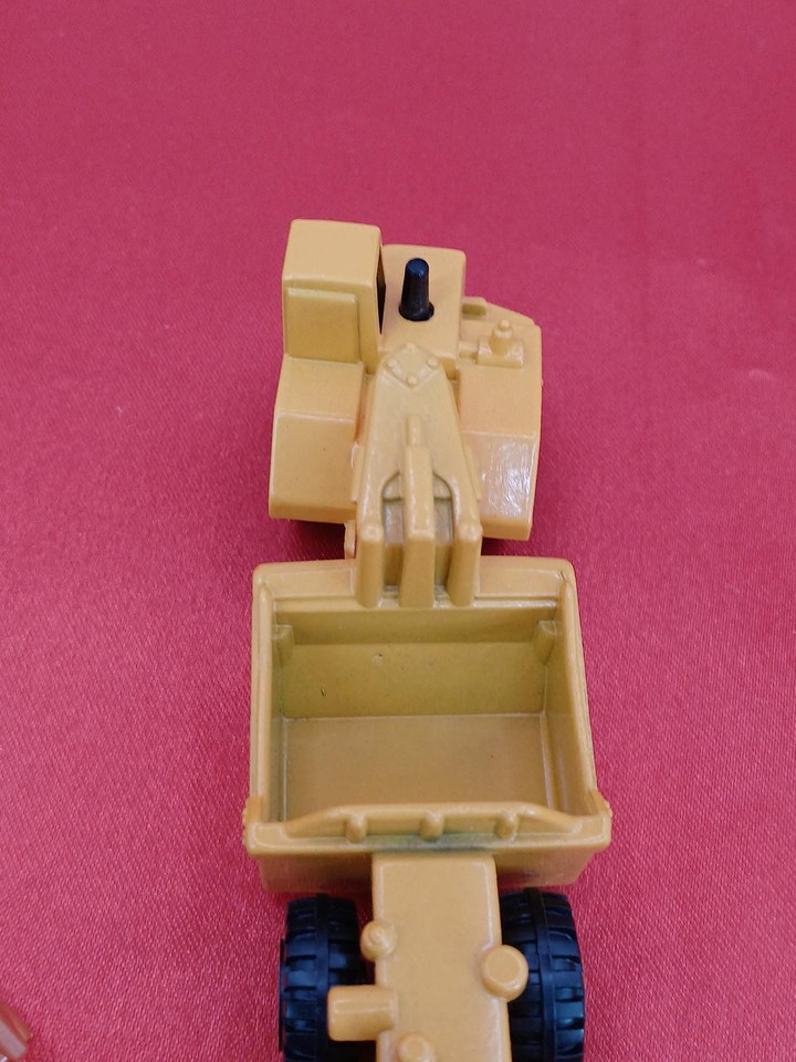 Tommy Black Box 32 Komatsu Motor Scraver WS16 | eBay