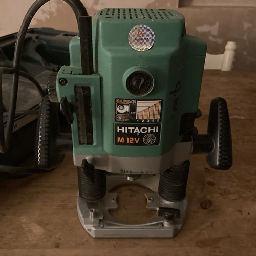 HITACHI M12V ROUTER 110 VOLTS WITH ACCESSORIES & CARRY CASE -100% ...