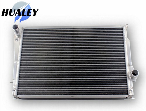 Radiator For BMW 2001-2005 320i 325Ci 330i 330Ci 2003-2008 Z4 2.2 2.5L ...