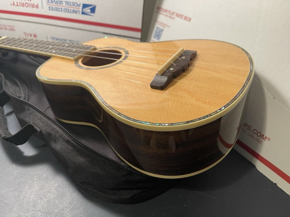 Greg Bennett Uk-70 Ukulele *Pls read* | eBay