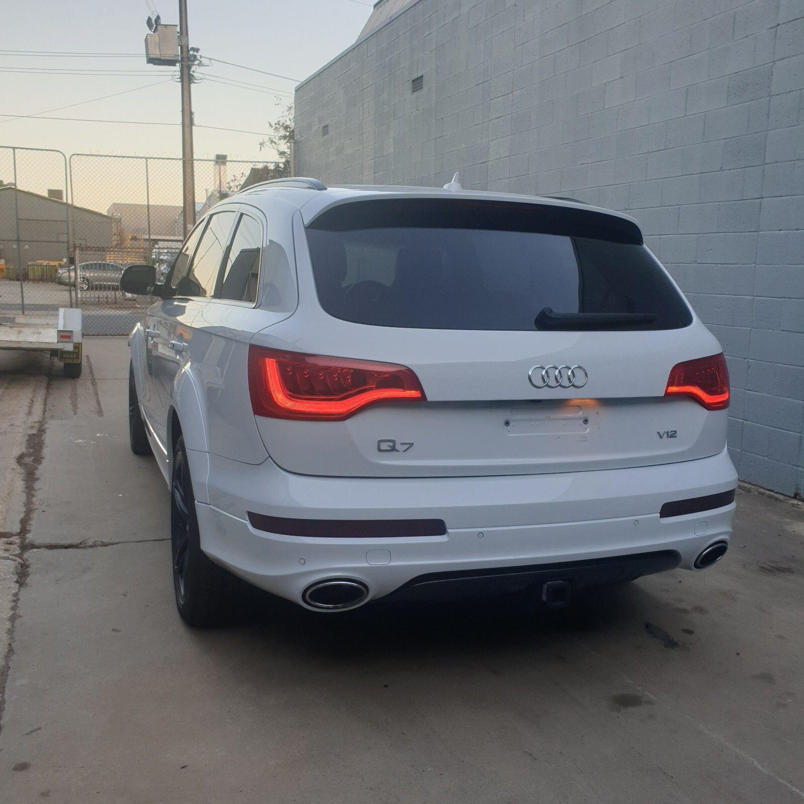 Genuine Audi Q7 6.0L V12 4L Rear Reverse Back Up Parking Camera ...