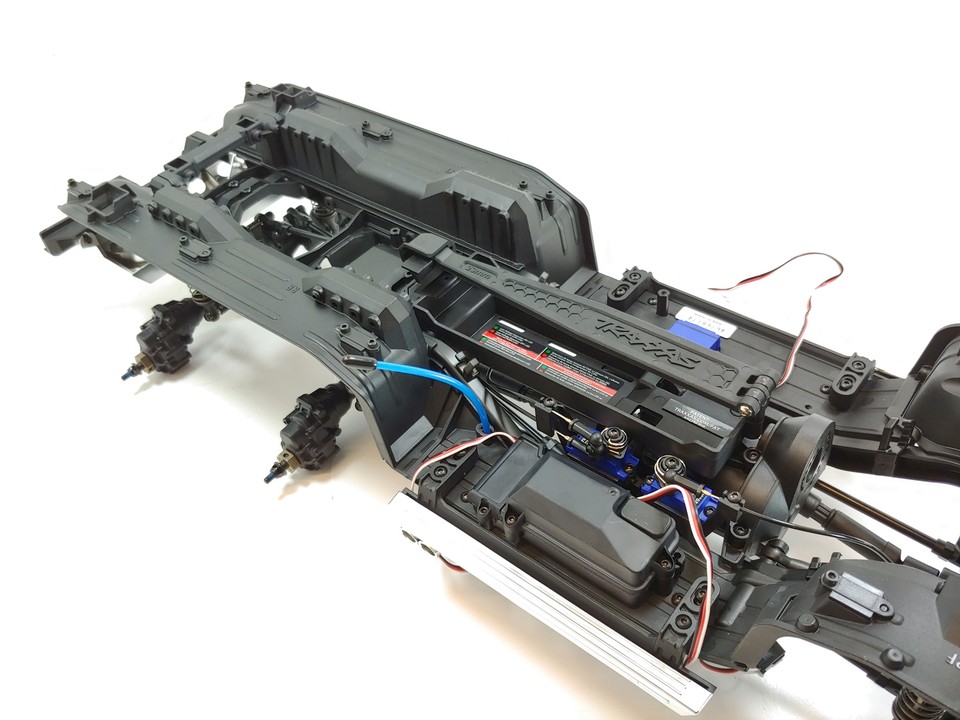 NEW Traxxas TRX-6 6x6 6WD RC Crawler Roller Slider Chassis w/ Shifter ...