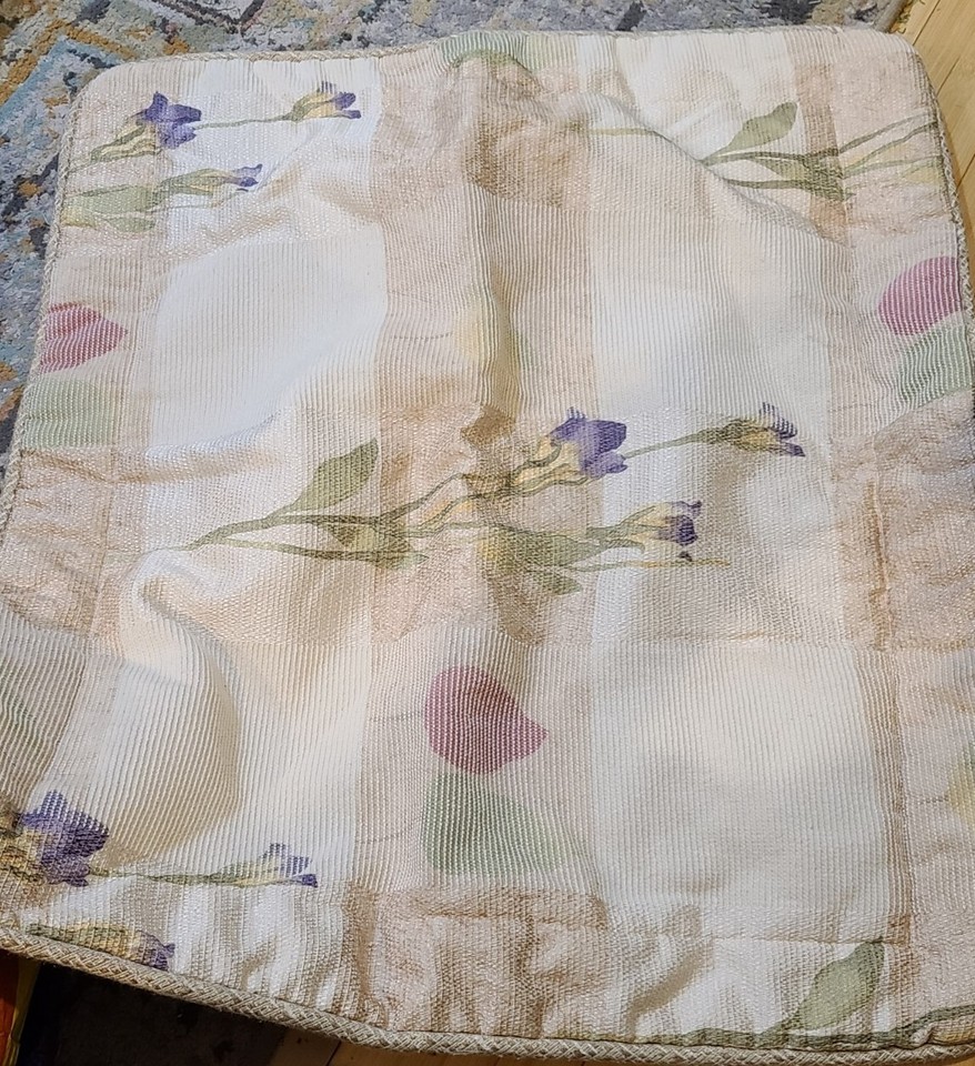 2pc Set Croscill La Jolla Tulip Floral Standard Shams Excellent | eBay