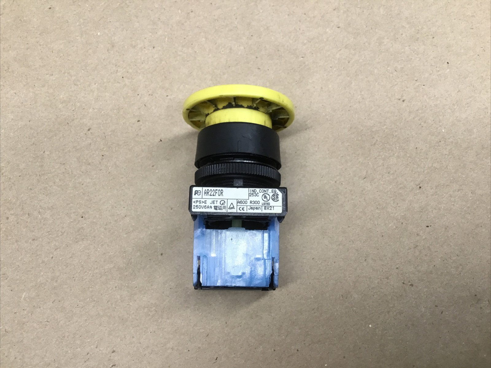 Fuji Electric AR22FOR Momentary Yellow Push Button #8I42*AD | eBay