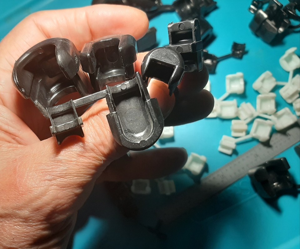 30+ pcs Assort HEYCO USA STRAIN RELIEF Power Cord Restore Radio Kit ...