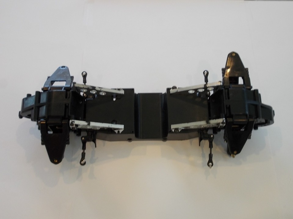 DA- INCOMPLETE Double Dare Chassis #1 - Kyosho Double Dare (Car Crusher ...