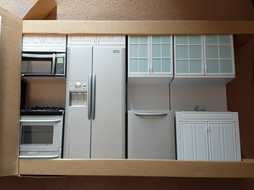 VINTAGE MY FIRST KENMORE KITCHEN Playset BARBIE Integrity Royalty *HTF ...