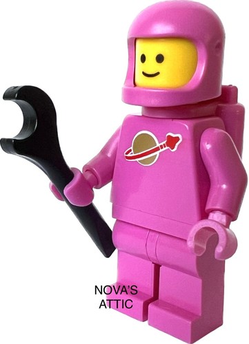 LEGO Pink Classic Spaceman Minifigure Space Astronaut Lenny - Genuine ...