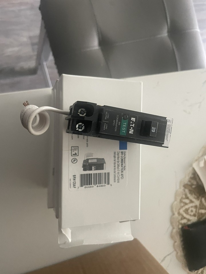 Lot Of 5 Eaton Brn120af BR Combination AFCI Circuit Breaker 20 Amp ...