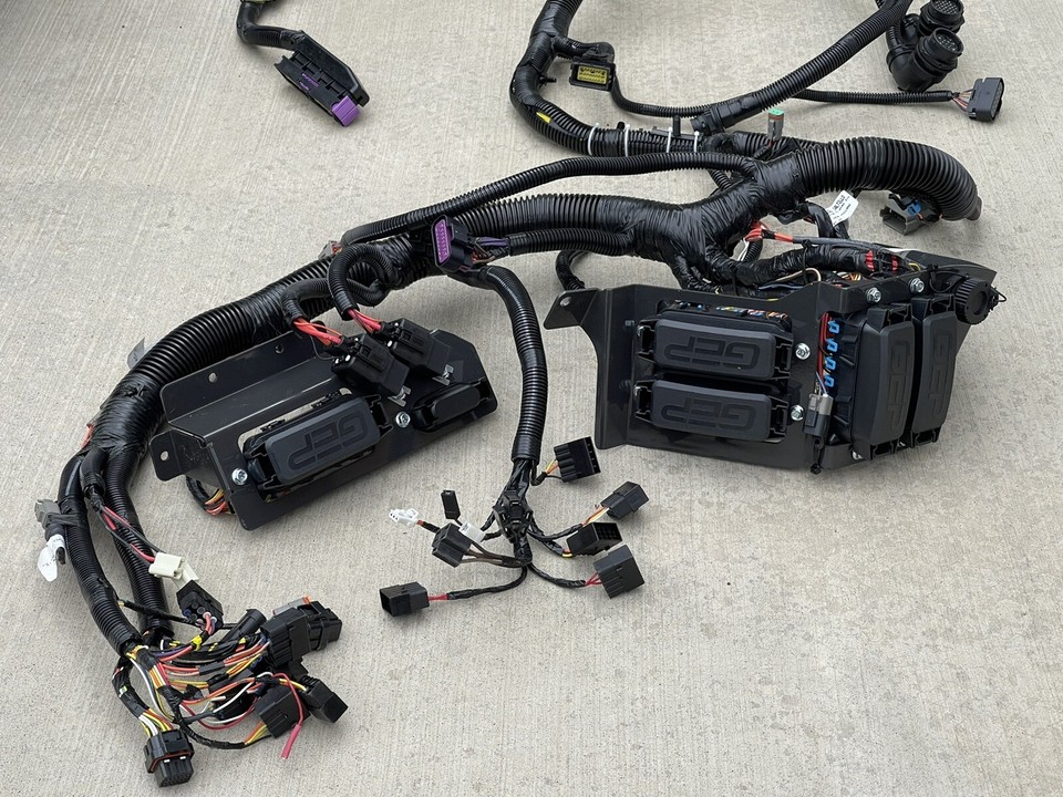 NEW MSSL WIRING HARNESS with GEP FUSE BOX for CNH 48038203 CASE NEW ...