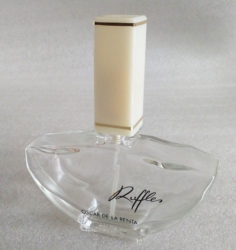 VINTAGE Perfume Bottle RUFFLES OSCAR DE LA RENTA Parfum 75ml 80´s EMPTY ...