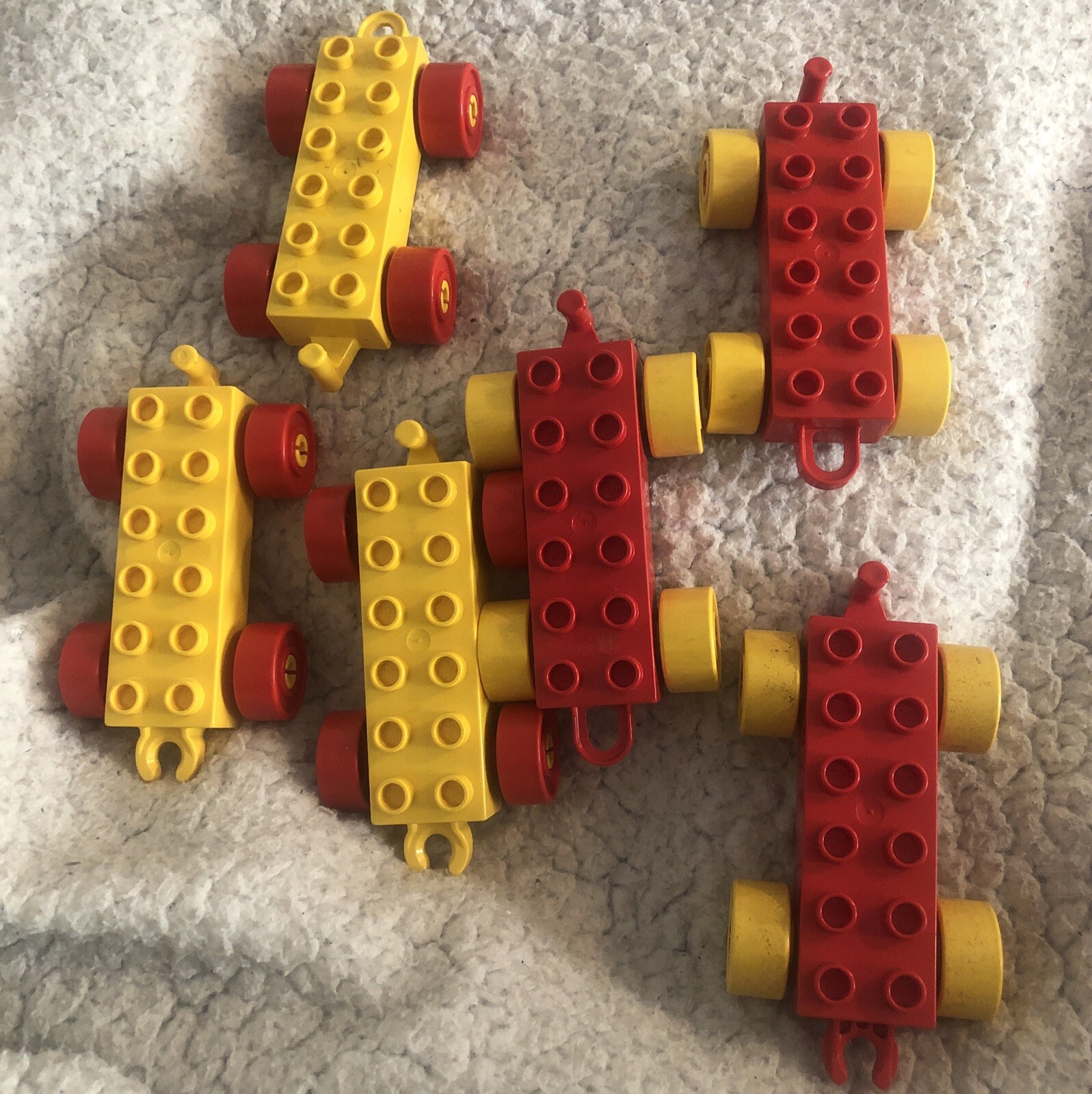 Lego Lot 6 Vintage Duplo Train Car Vehicle Base 2x6 Chassis Wheels Red ...
